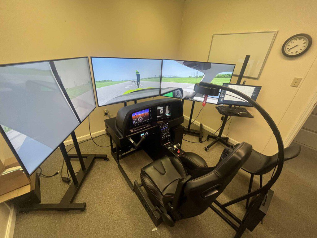 Noble Cirrus Flight Simulator Advanced Aircraft Training Device (AATD ...